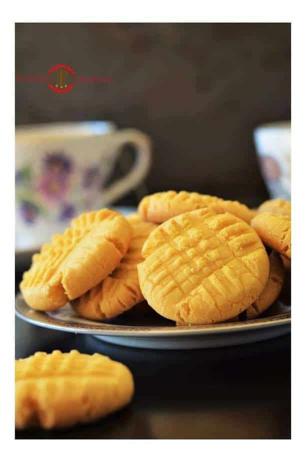 Crispy, Crunchy and the world's best Custard Cookies or Custard ...